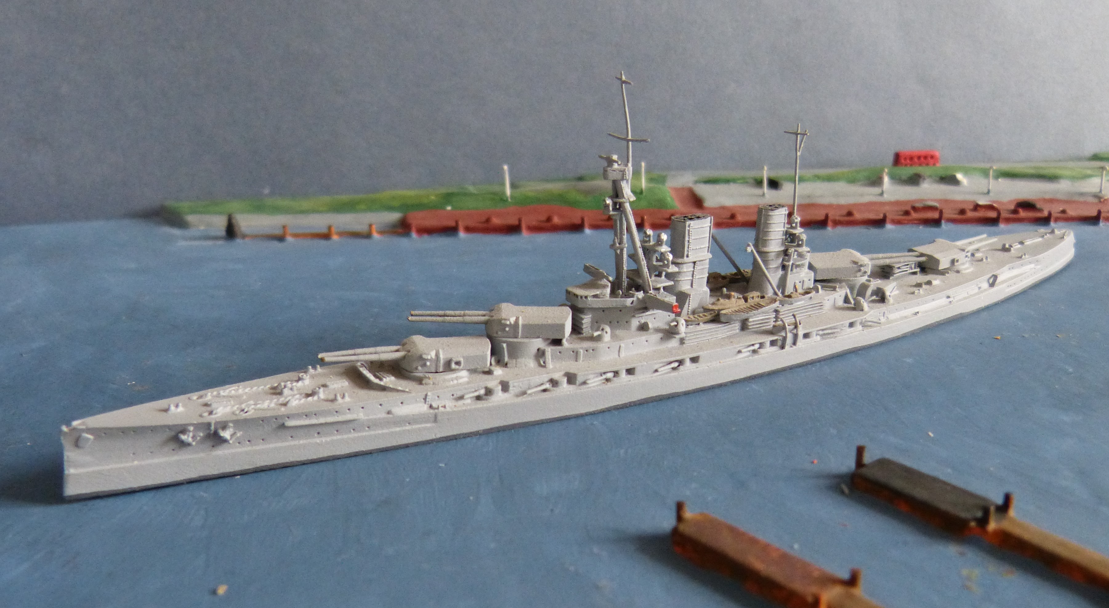 sjk-handel.de - Navis Modell 21N Schlachtkreuzer Mackensen 1:1250 ...